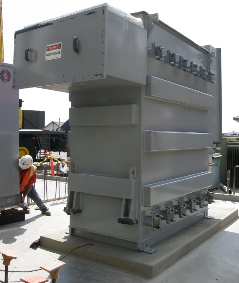 Oil Type Transformer: Oil Immersed | Dynapower